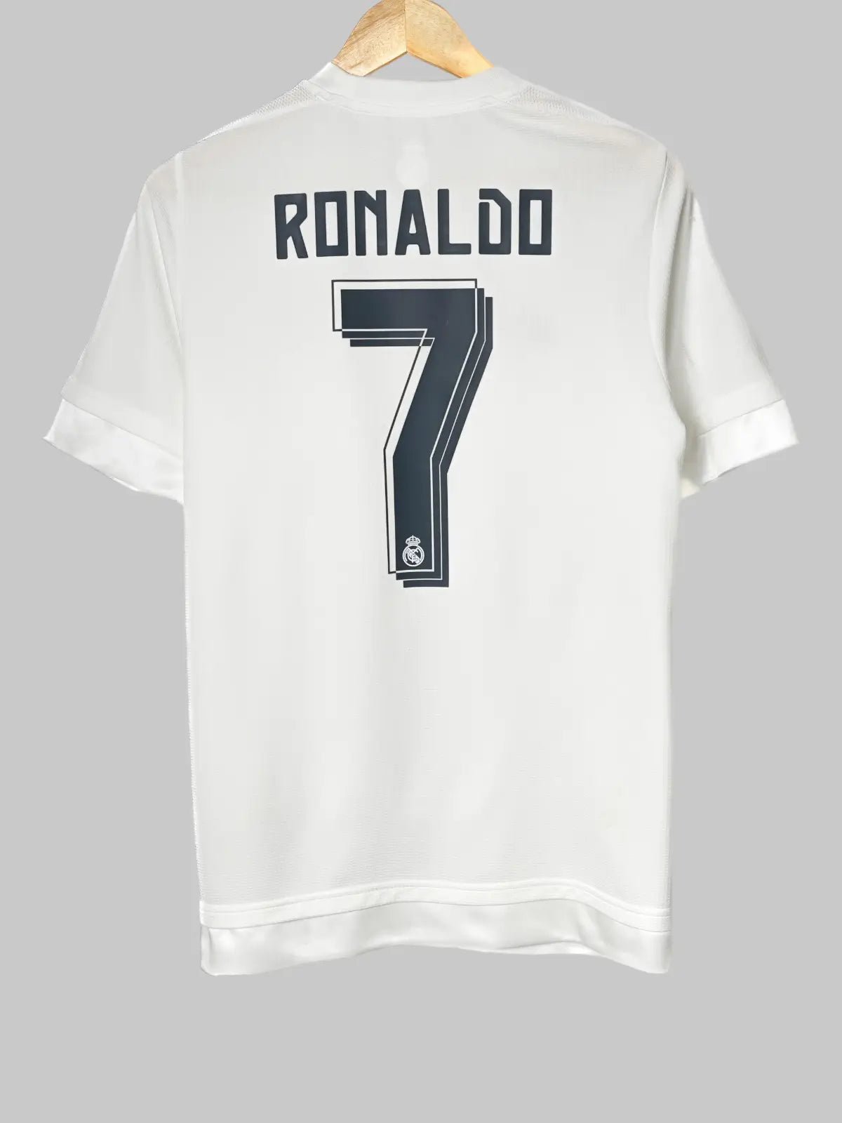 2015/16 Real Madrid Ronaldo #7 Home Shirt (S) Adidas – First11